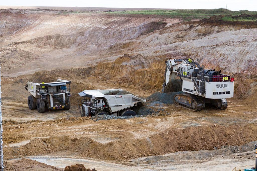 Liebherr - Mining Excavators | R 9800 - IndustrySearch Australia